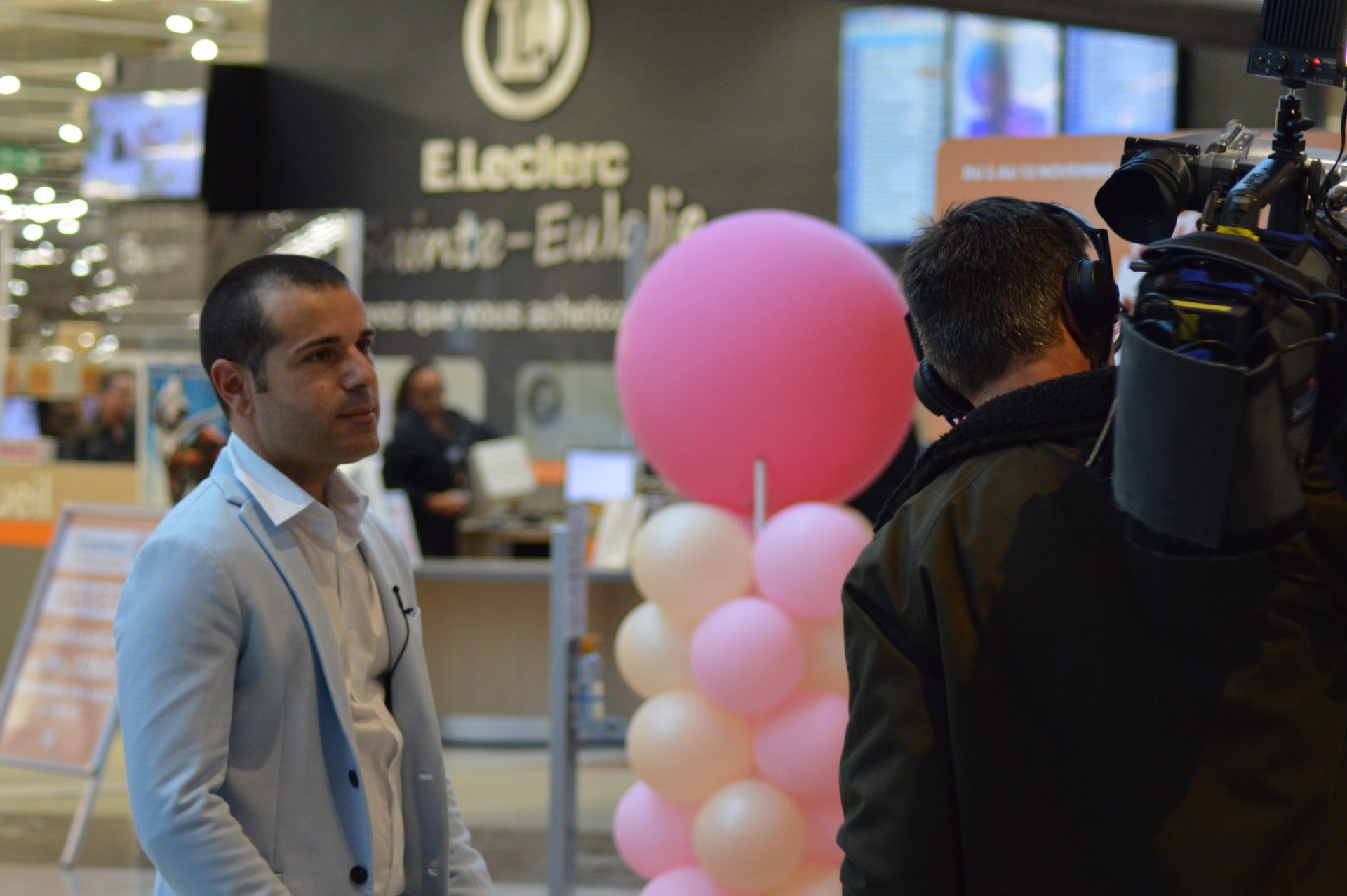 Mickaël Cintas, animateur micro événementiel, présentateur, speaker radio